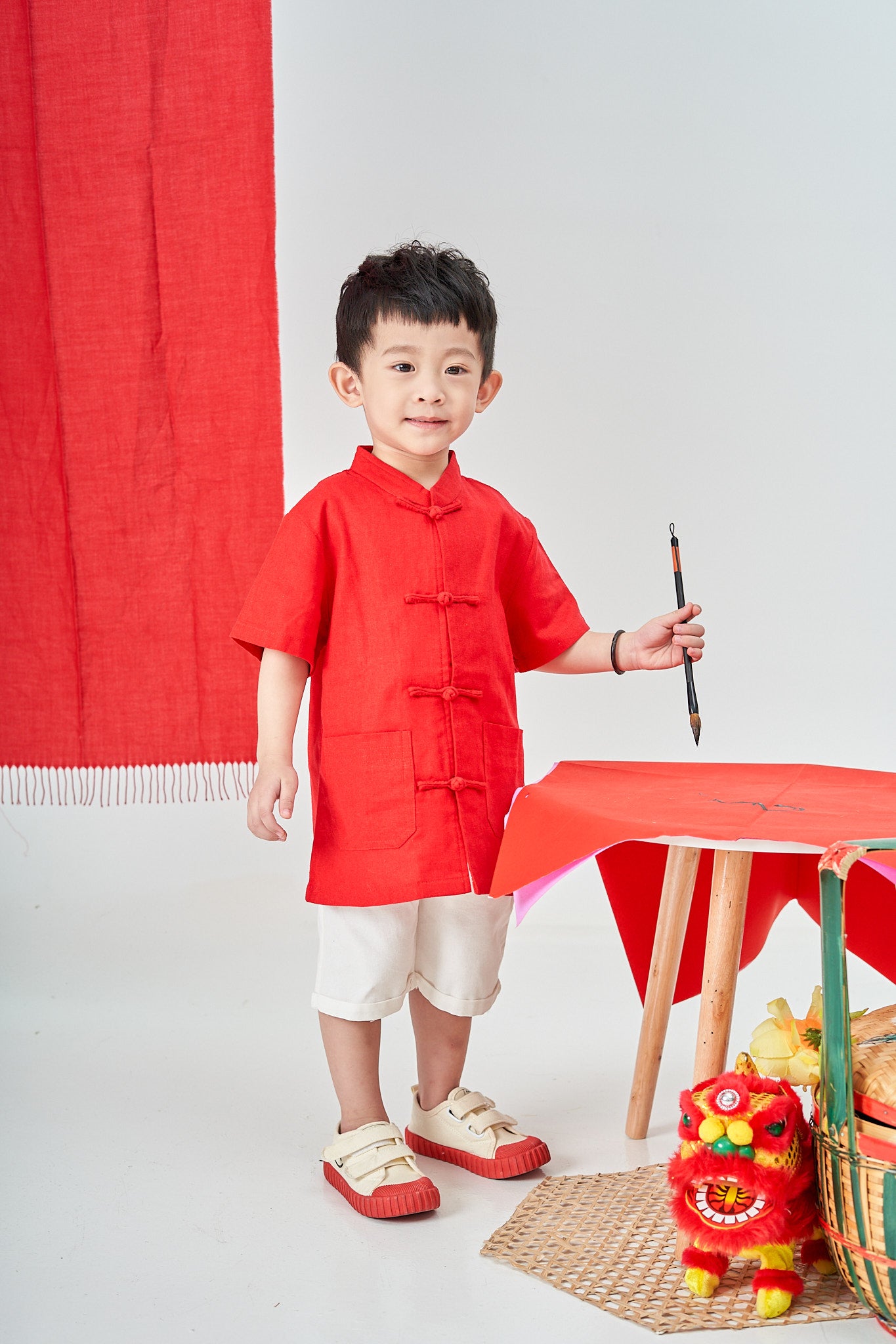 Traditional Chinese Tang Suit Top in Red (In-Stock) – Hemito